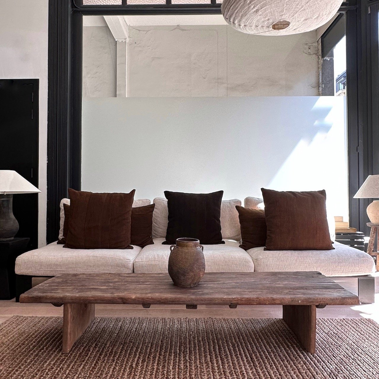 Antique oak table No 28 – The Corner