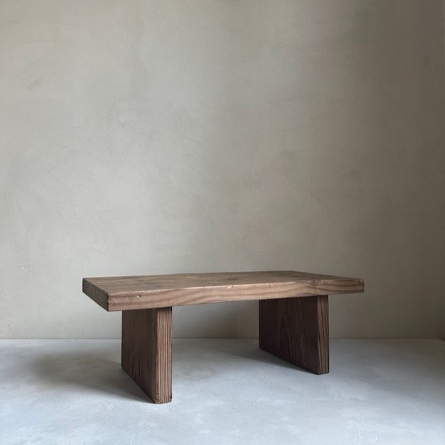Japanese low wood table N° 1 – The Corner